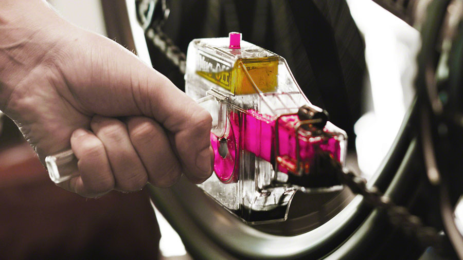 Muc-Off X-3 Dirty Chain Machine Cleaning Kit | Bikeparts.Com